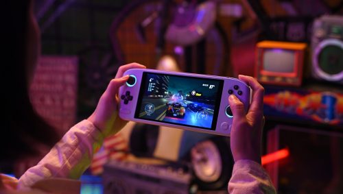 UMPCのおすすめ15選。ビジネス用途やゲームプレイにも活躍