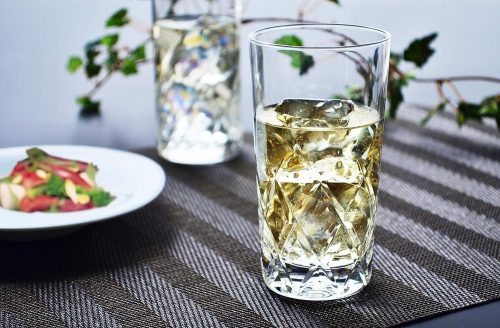ハイボールグラスのおすすめ15選。ハイボールの味わいを格上げ